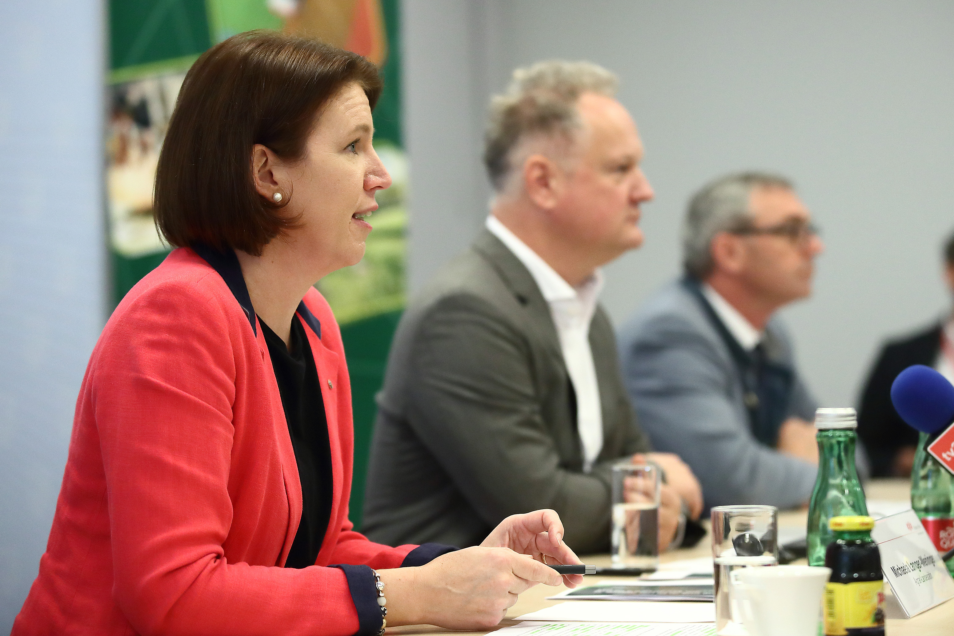 Land Oberösterreich - Agrar-Landesrätin Michaela Langer-Weninger ...