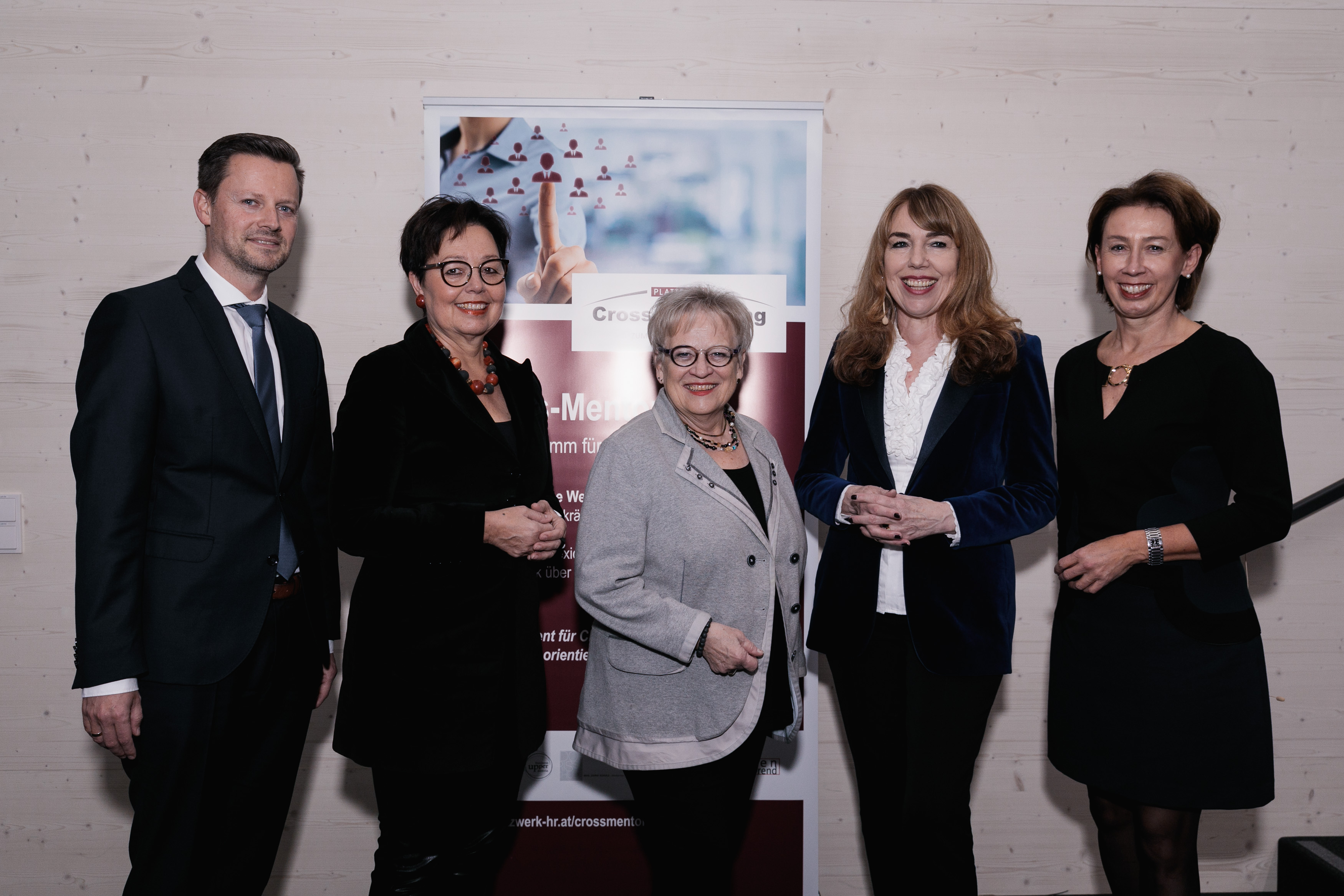 Land Oberösterreich - Frauen in Chefetagen: Erfolgreiches ...